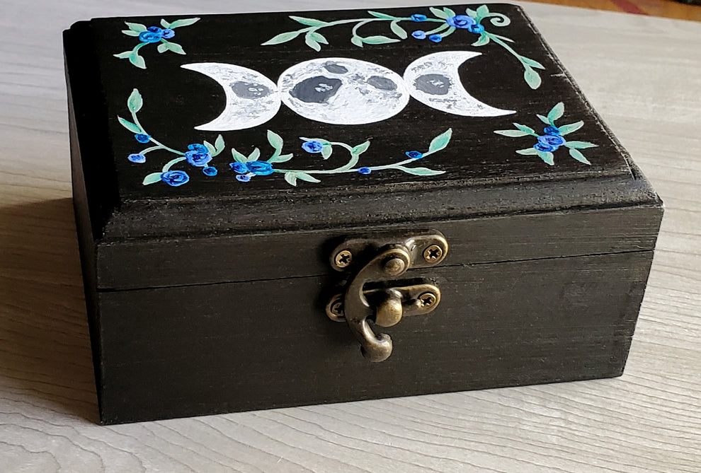 Moon Phase Hidden Gem Box (Black) – Mystic Earth