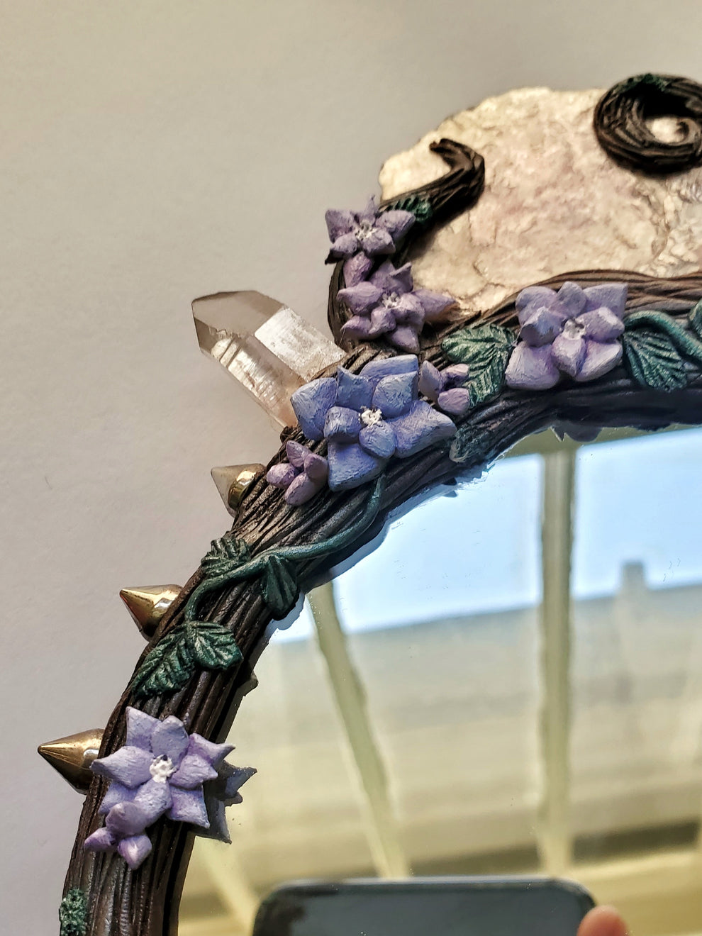 Lepidolite Crystal Magic Mirror (Sculpture) – Mystic Earth