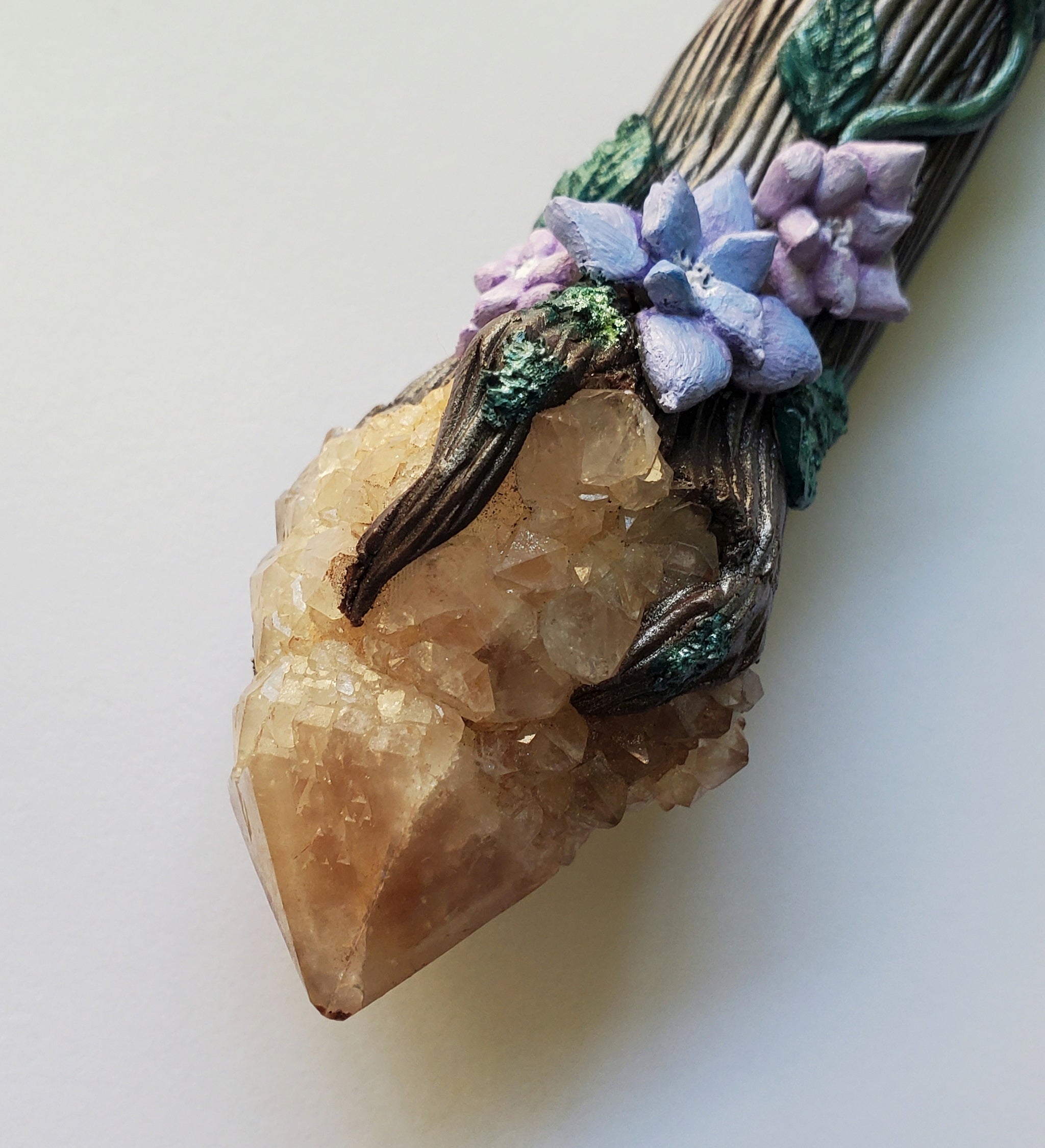 Lepidolite Crystal Magic Mirror (Sculpture) – Mystic Earth